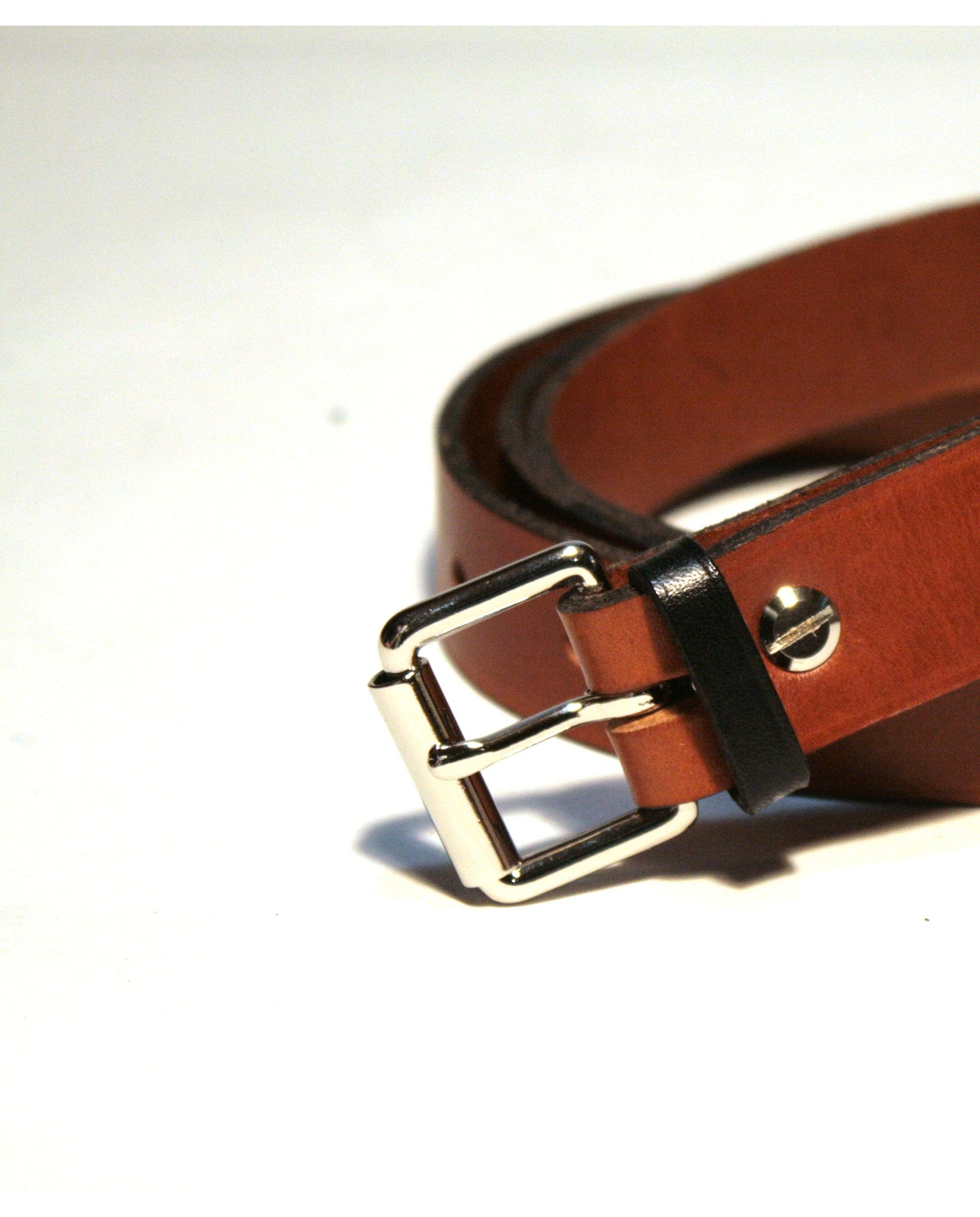 Learn how to make a belt - A practical leather belt course – Hands of Tym