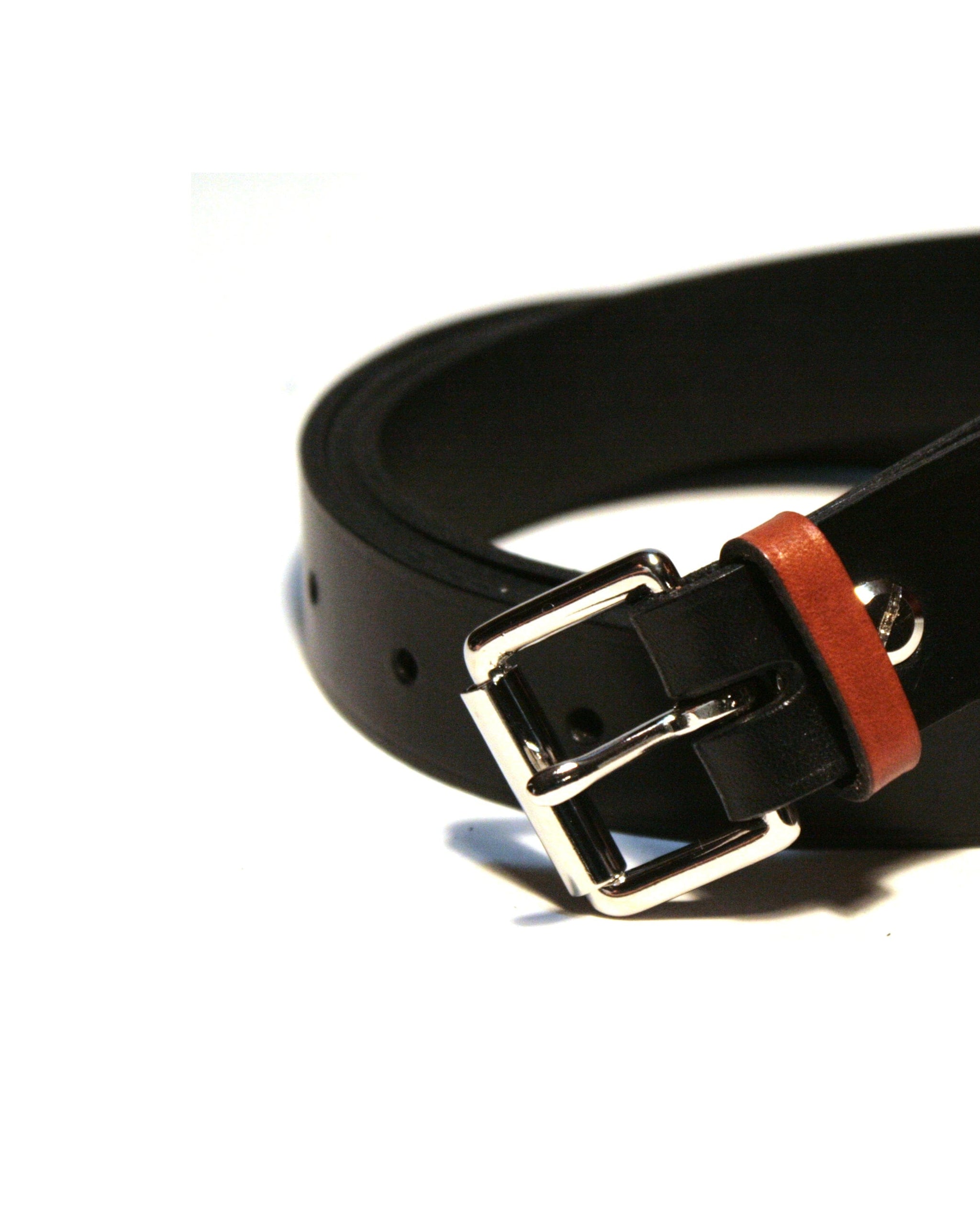 Learn how to make a belt - A practical leather belt course – Hands of Tym